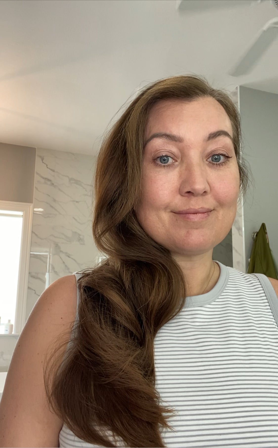 The Ultimate Guide to Finding the Best Shampoo for Thinning Hair-ibodycare